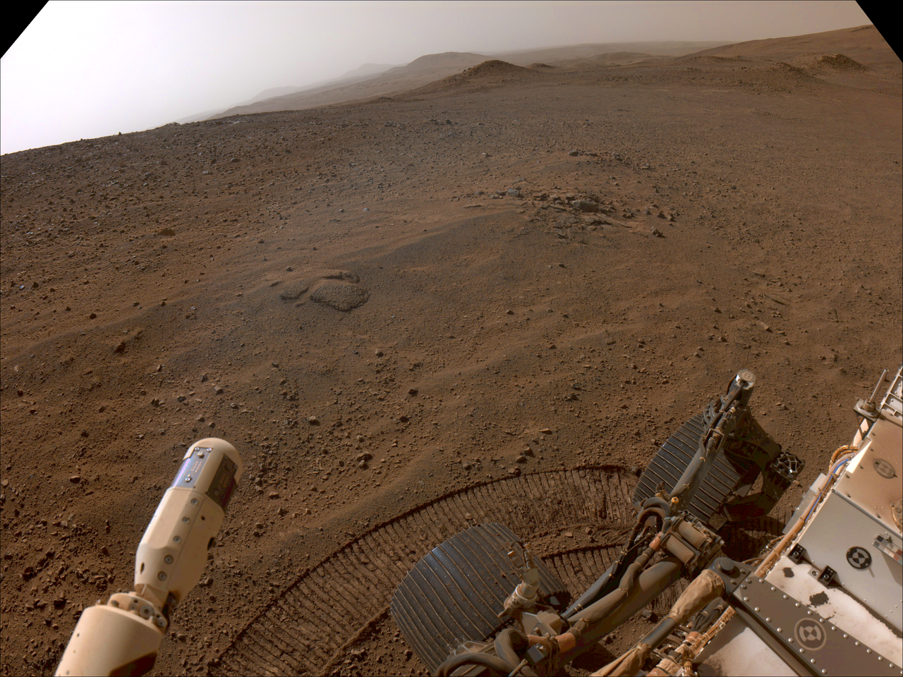 NASA’s Perseverance Rover Reaches Top of Jezero Crater Rim | NASA Jet ...
