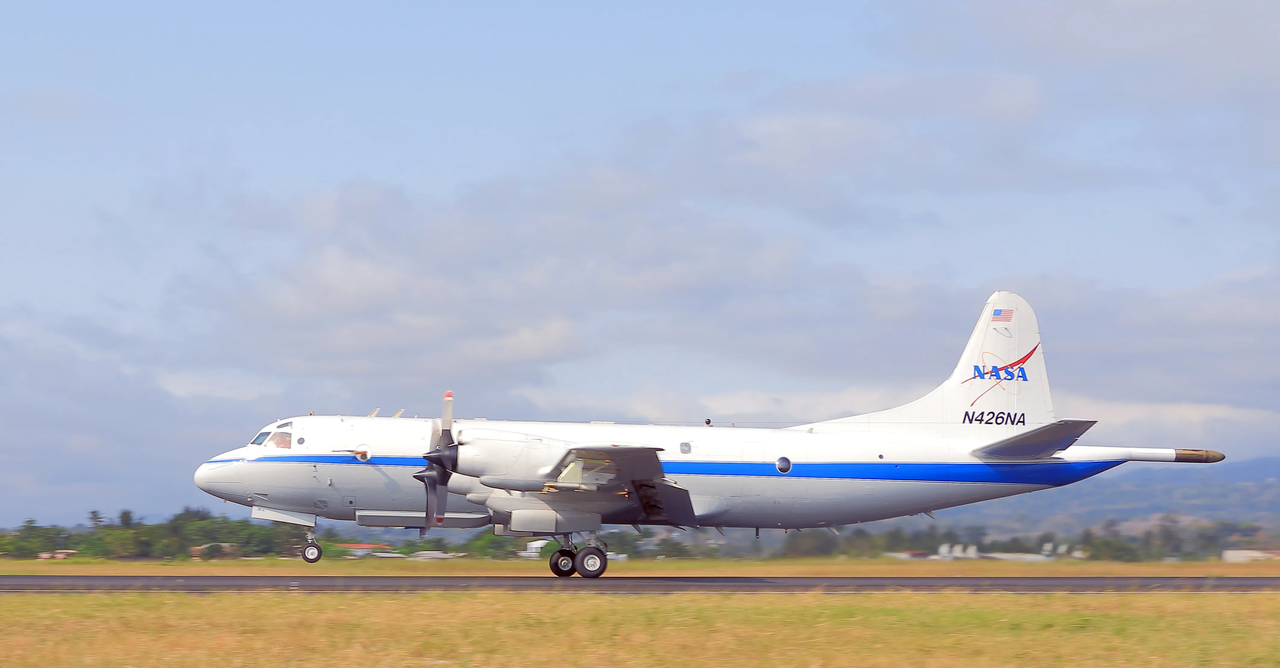 NASA Aircraft to Make Low-Altitude Flights in Mid-Atlantic, California ...