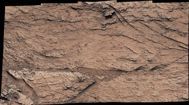 NASA’s Curiosity Captures Stunning Views of a Changing Mars Landscape ...