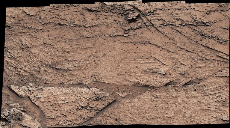 NASA’s Curiosity Captures Stunning Views of a Changing Mars Landscape ...