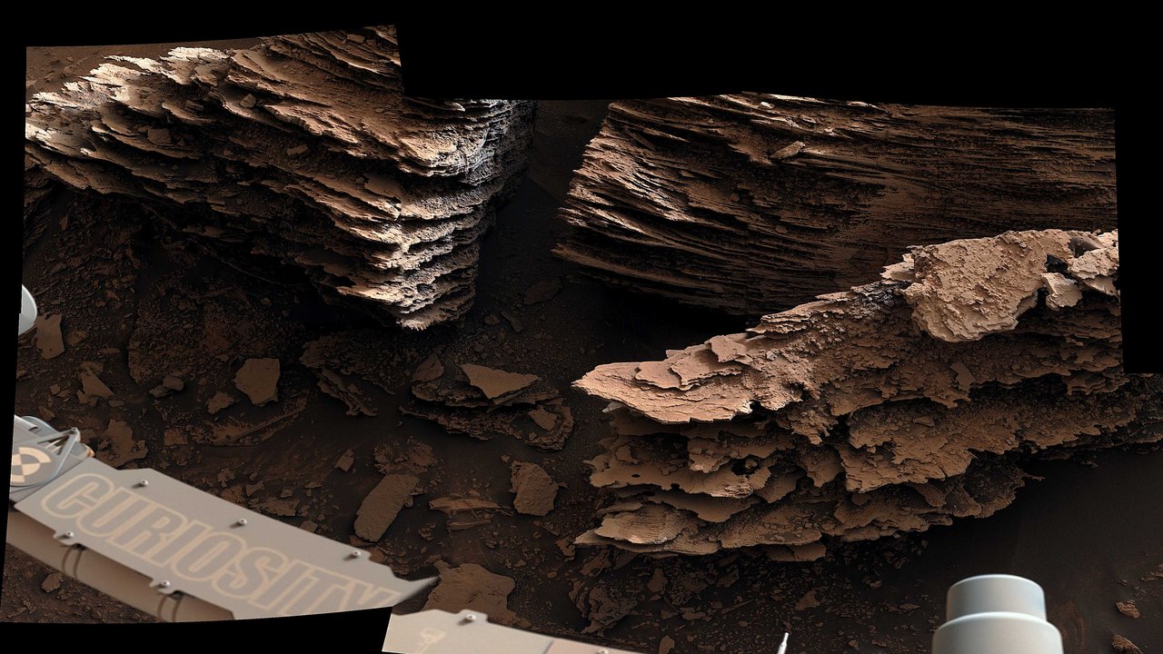 NASA’s Curiosity Captures Stunning Views of a Changing Mars Landscape ...