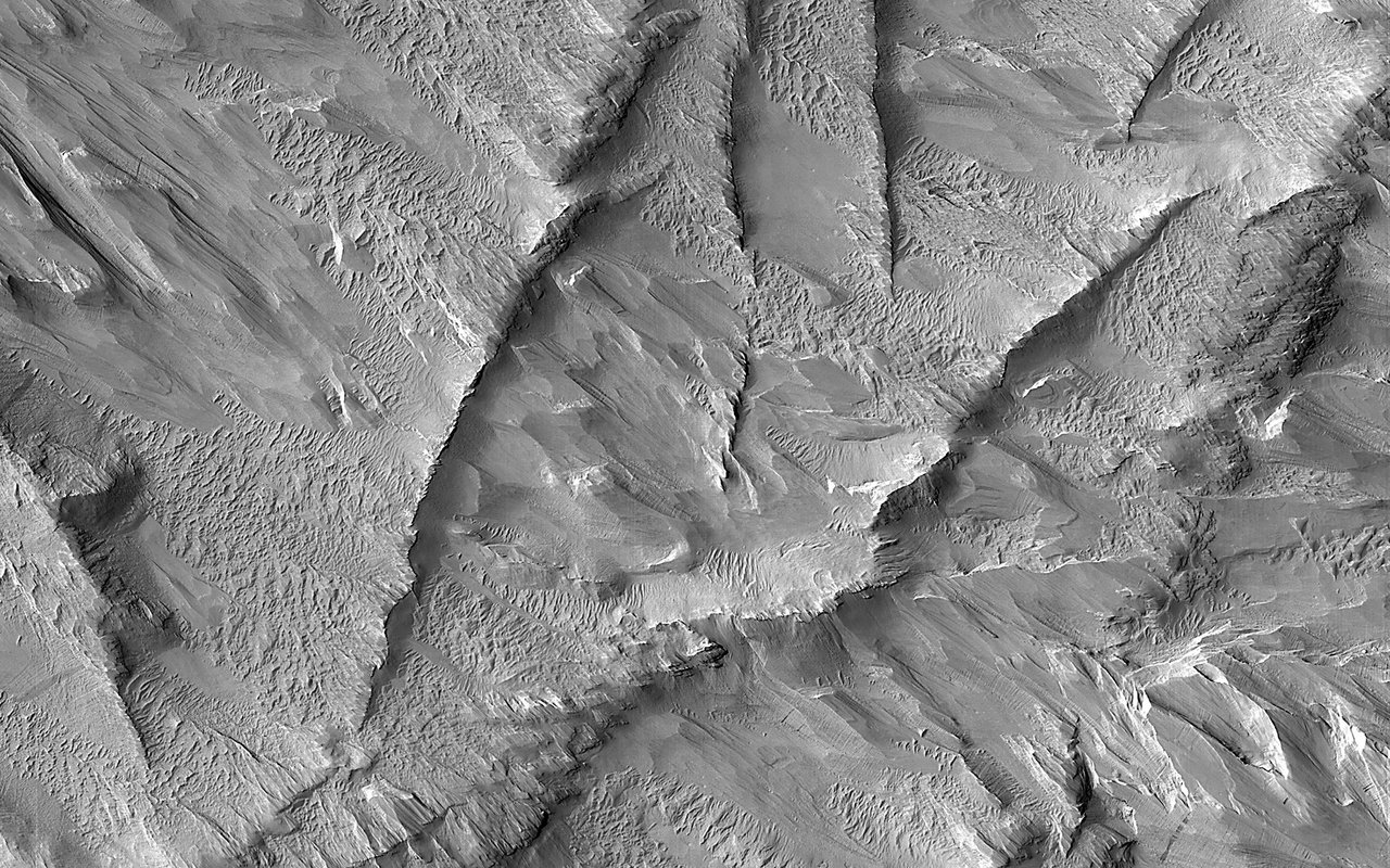 Ridges in Lycus Sulci | NASA Jet Propulsion Laboratory (JPL)