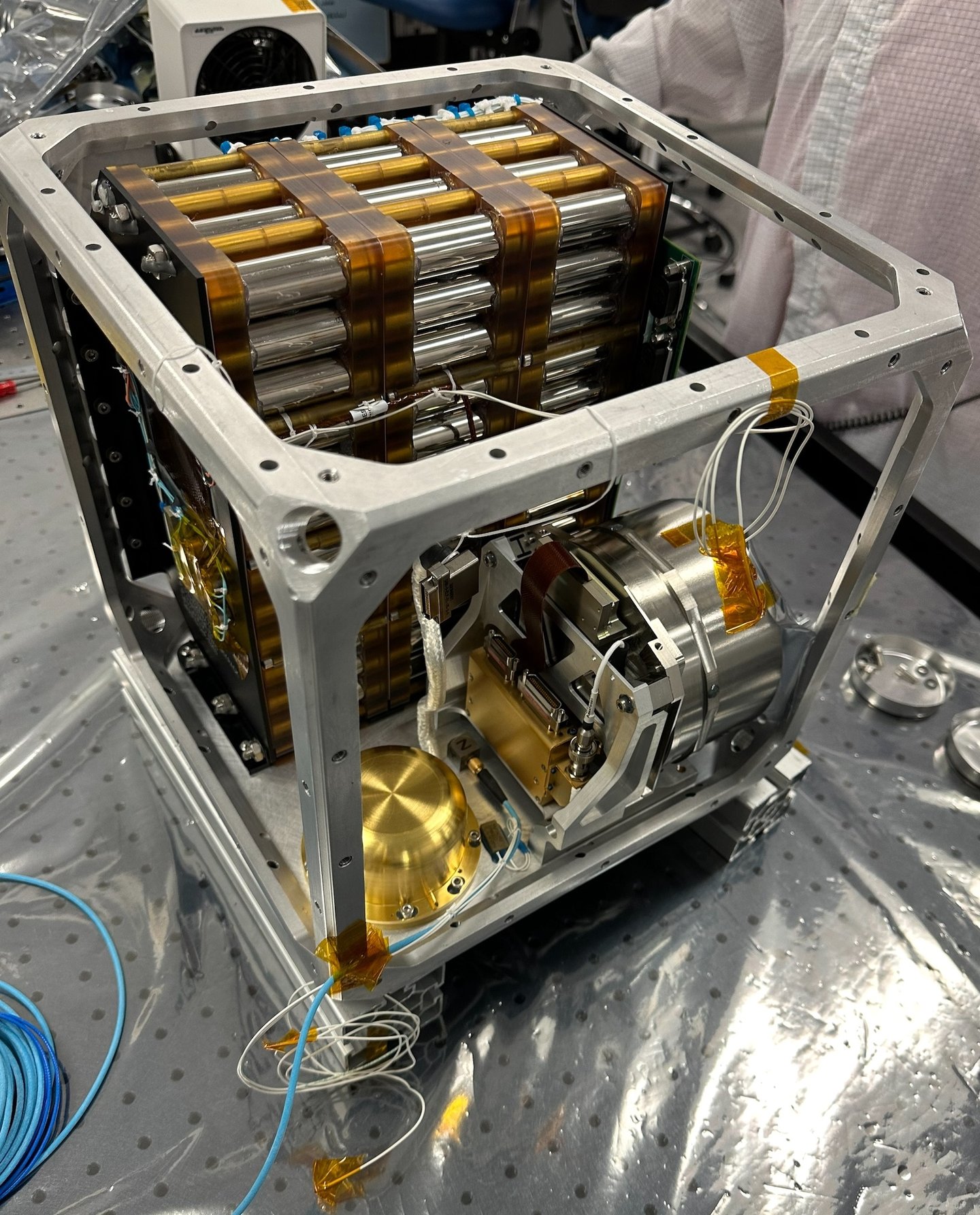Farside Seismic Suite's Cube Within a Cube | NASA Jet Propulsion ...