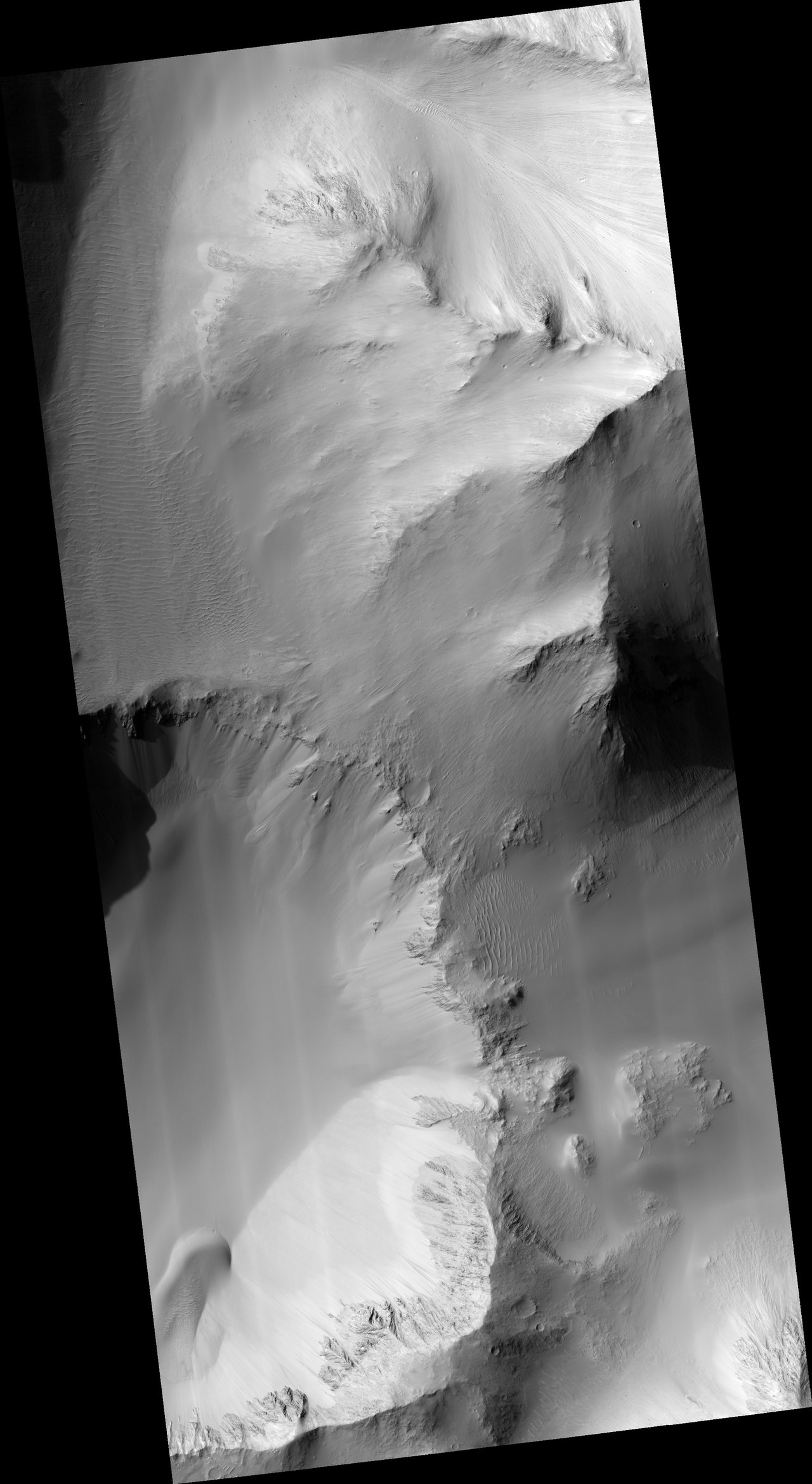 A Large New Slump in Eos Chasma | NASA Jet Propulsion Laboratory (JPL)
