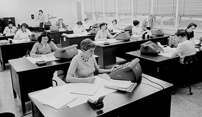 When Computers Were Human – Teachable Moment | NASA JPL Education