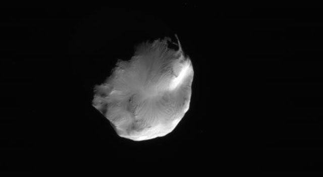 Cassini Sends Back Postcards of Saturn Moons