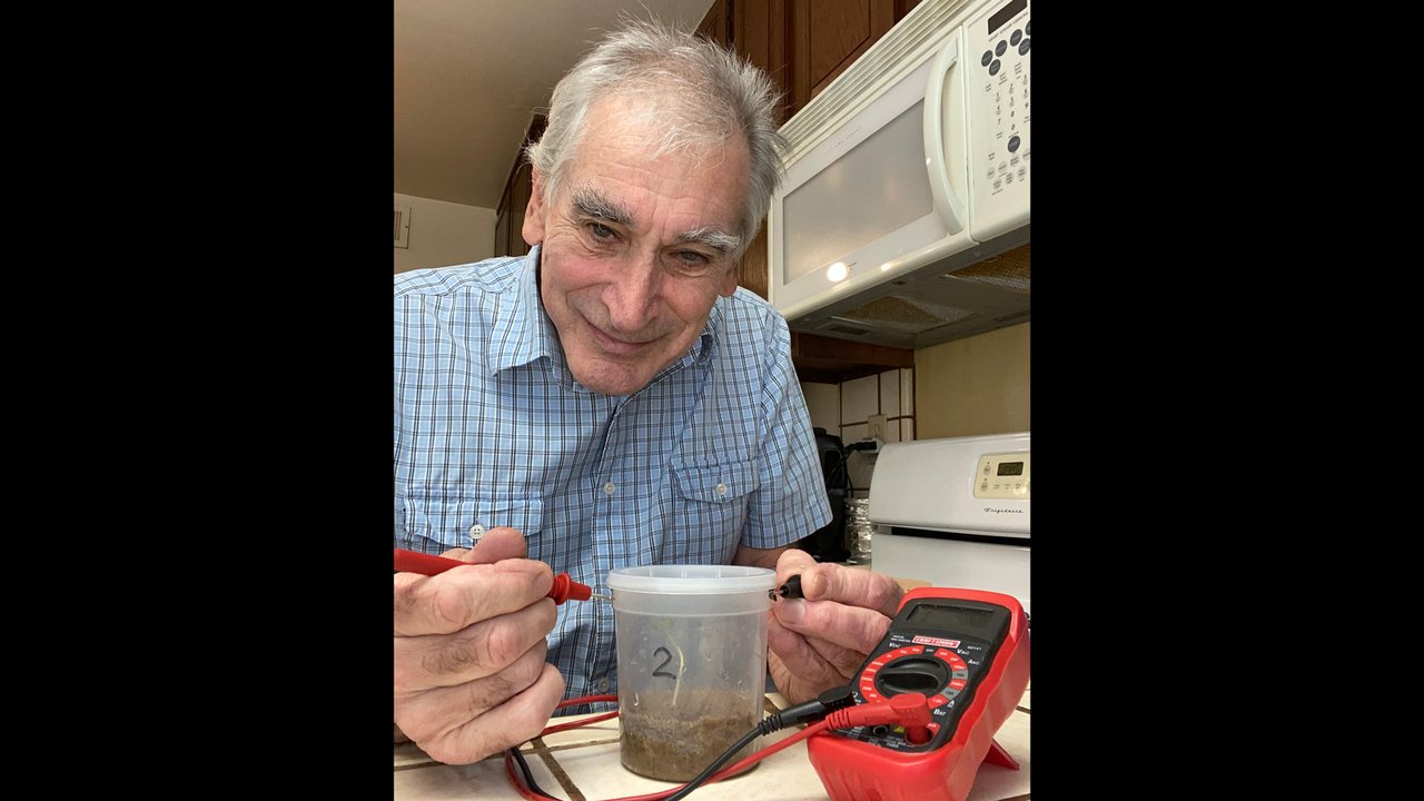 NASA Scientist Over the Moon With Homegrown Radish Research | NASA Jet ...