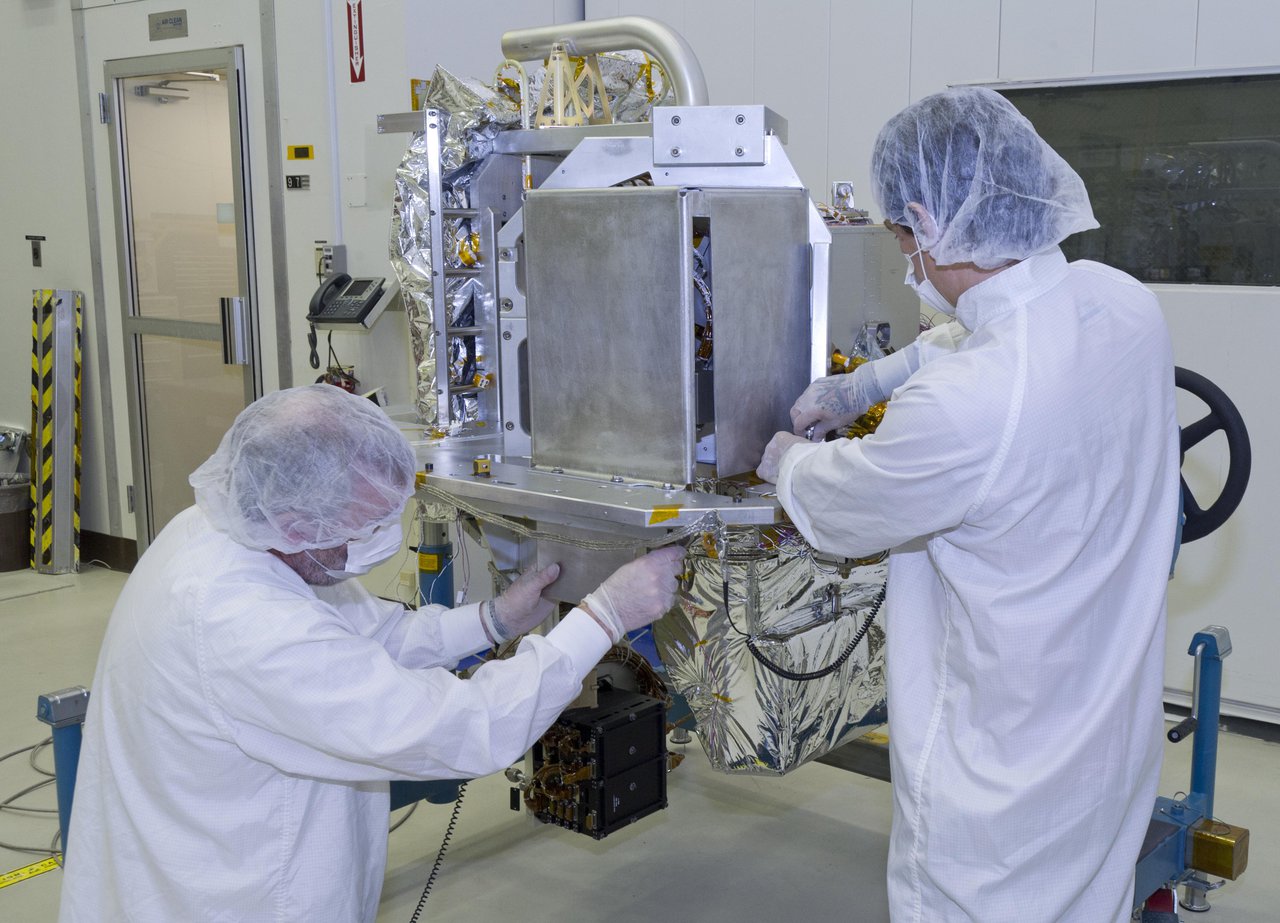 NASA's OCO-2 Instrument Completes Construction