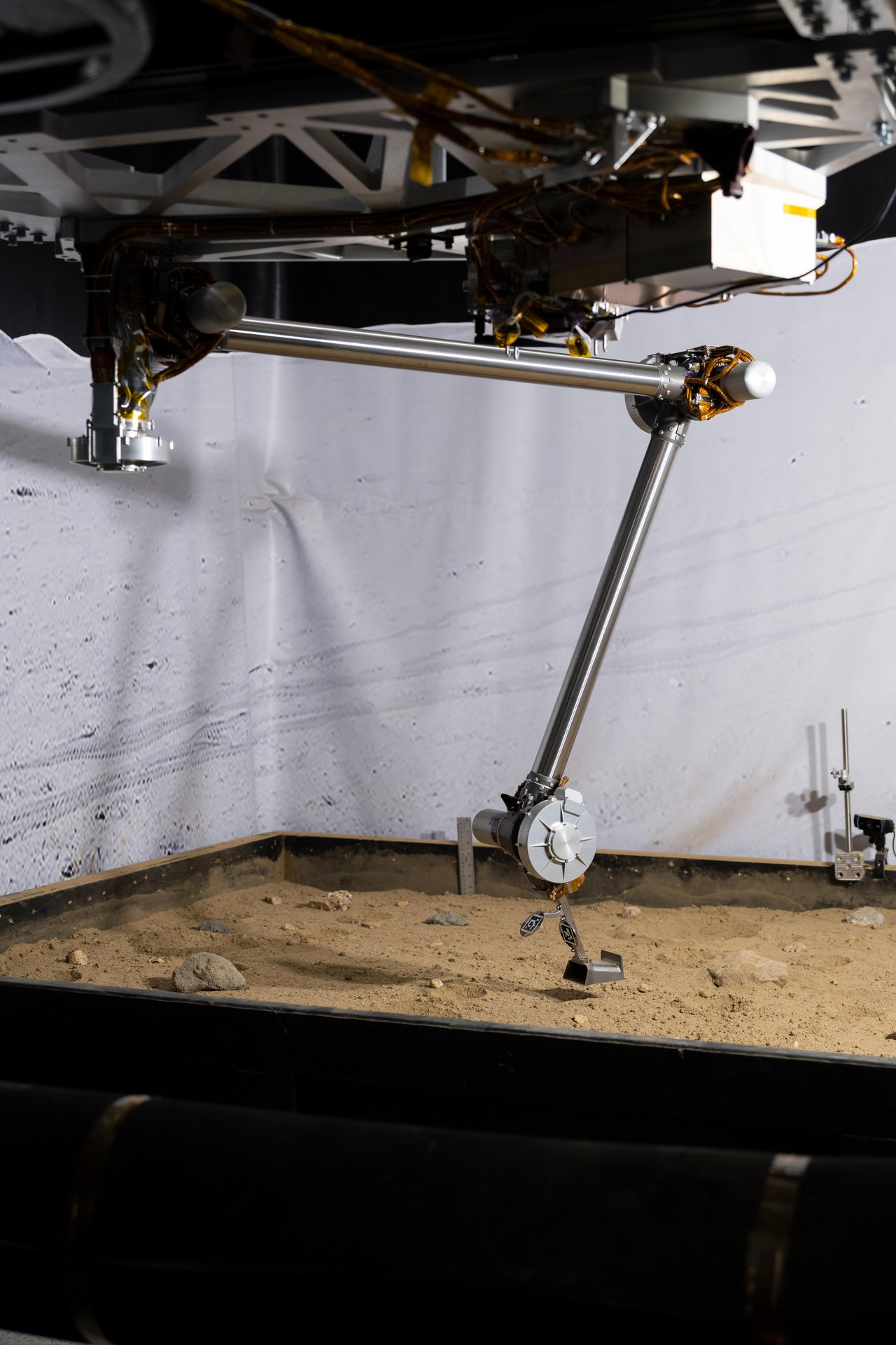 NASA's COLDArm at Lunar Regolith Simulant Test Bed | NASA Jet ...