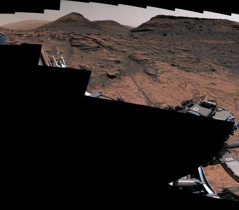 Animation of Asteroid 2022 EB5's Orbit Before Hitting Earth's Atmosphere