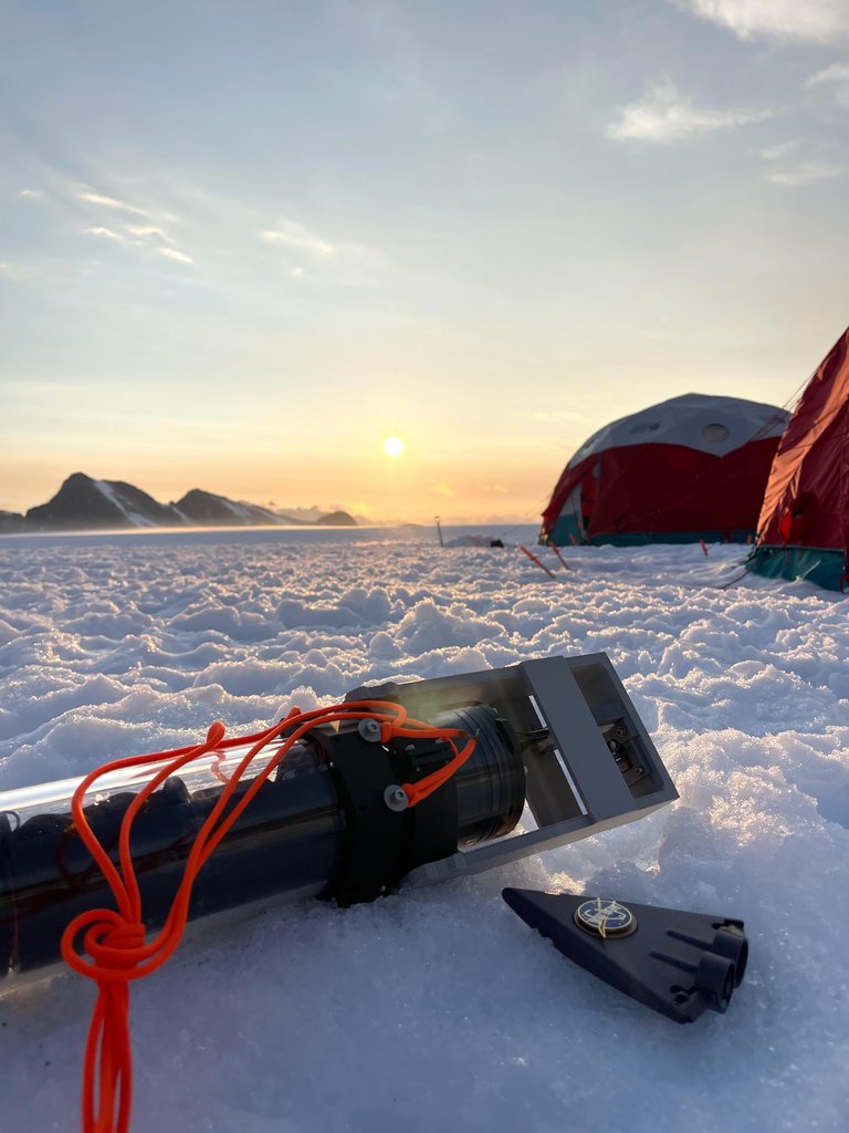 Model of NASA's SWIM Robot on Glacial Ice in Alaska | NASA Jet ...