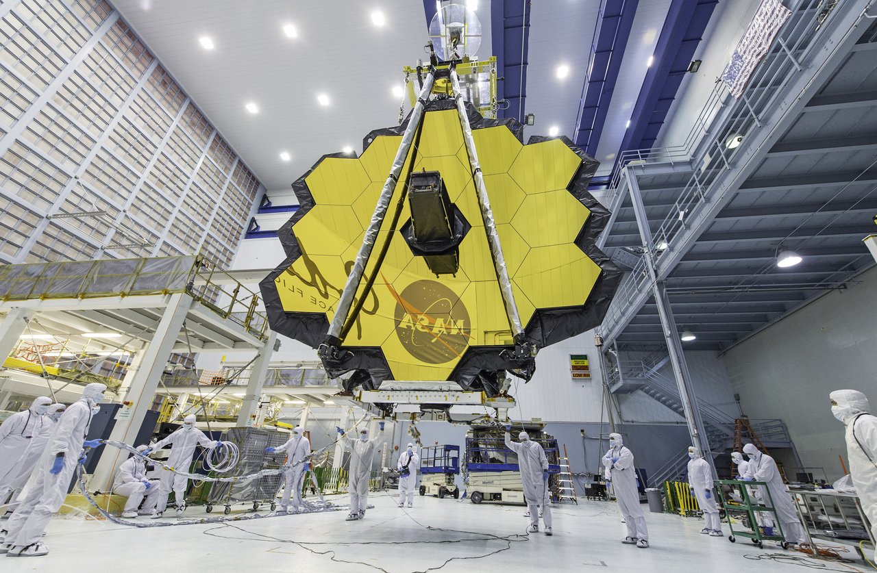 Webb Telescope Sees the Universe Like We've Never Seen It Before | NASA ...