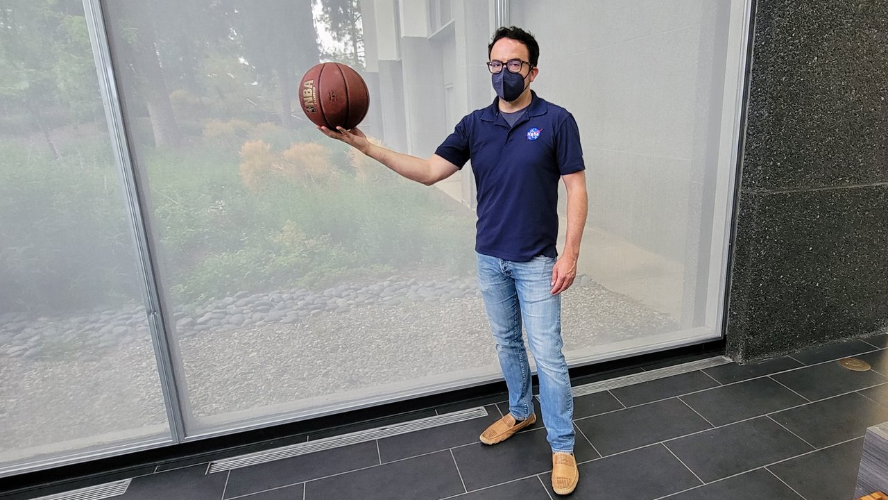 Model a Solar Eclipse | NASA Jet Propulsion Laboratory (JPL)