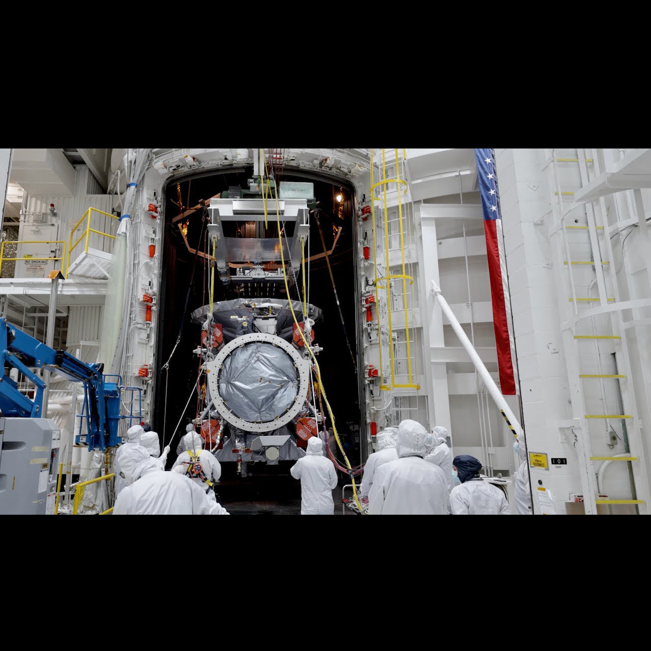 Europa Clipper Moves Into JPL’s Space Simulator