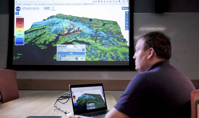 DIY Glacier Modeling with Virtual Earth System Laboratory